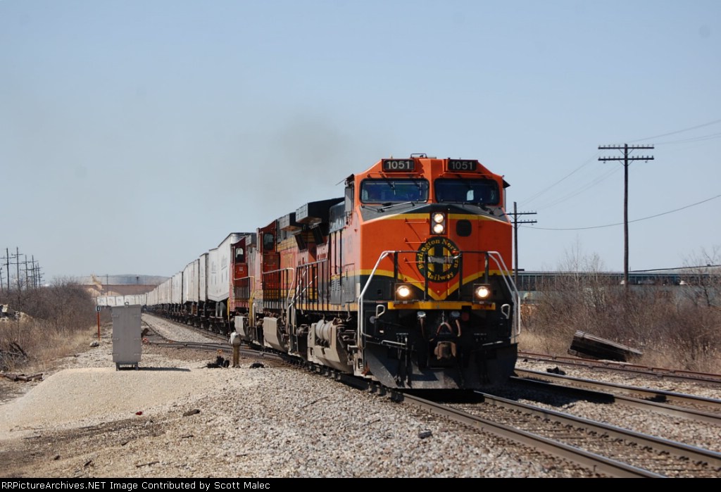 BNSF 1051